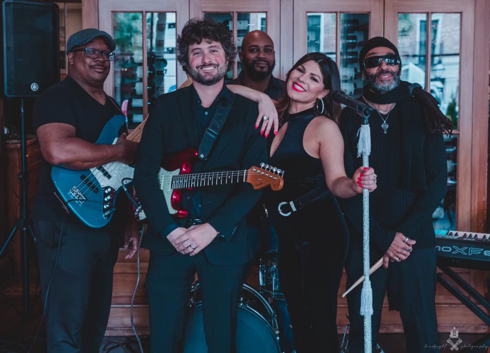 The Windjammer – Front Beach, Isle of Palms, SC – Charleston's Premier ...